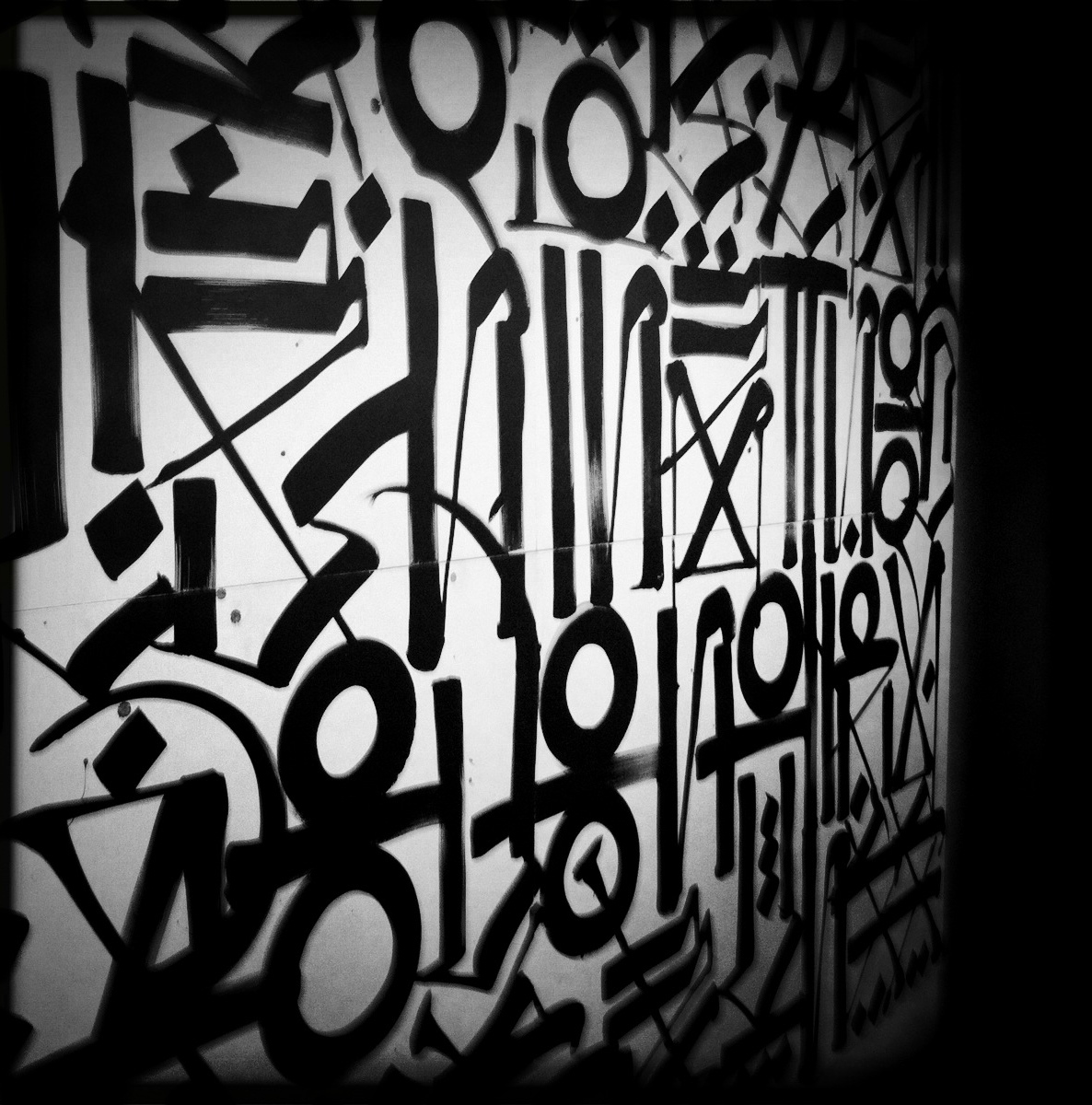 le street art de Retna, mystérieux et captivant - Strip Art le Blog